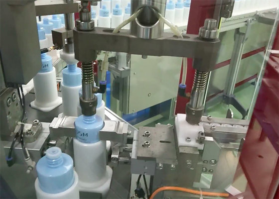 Cosmetic Automatic Filling And Capping Machine PLC Control 3600pcs/Hour Stable